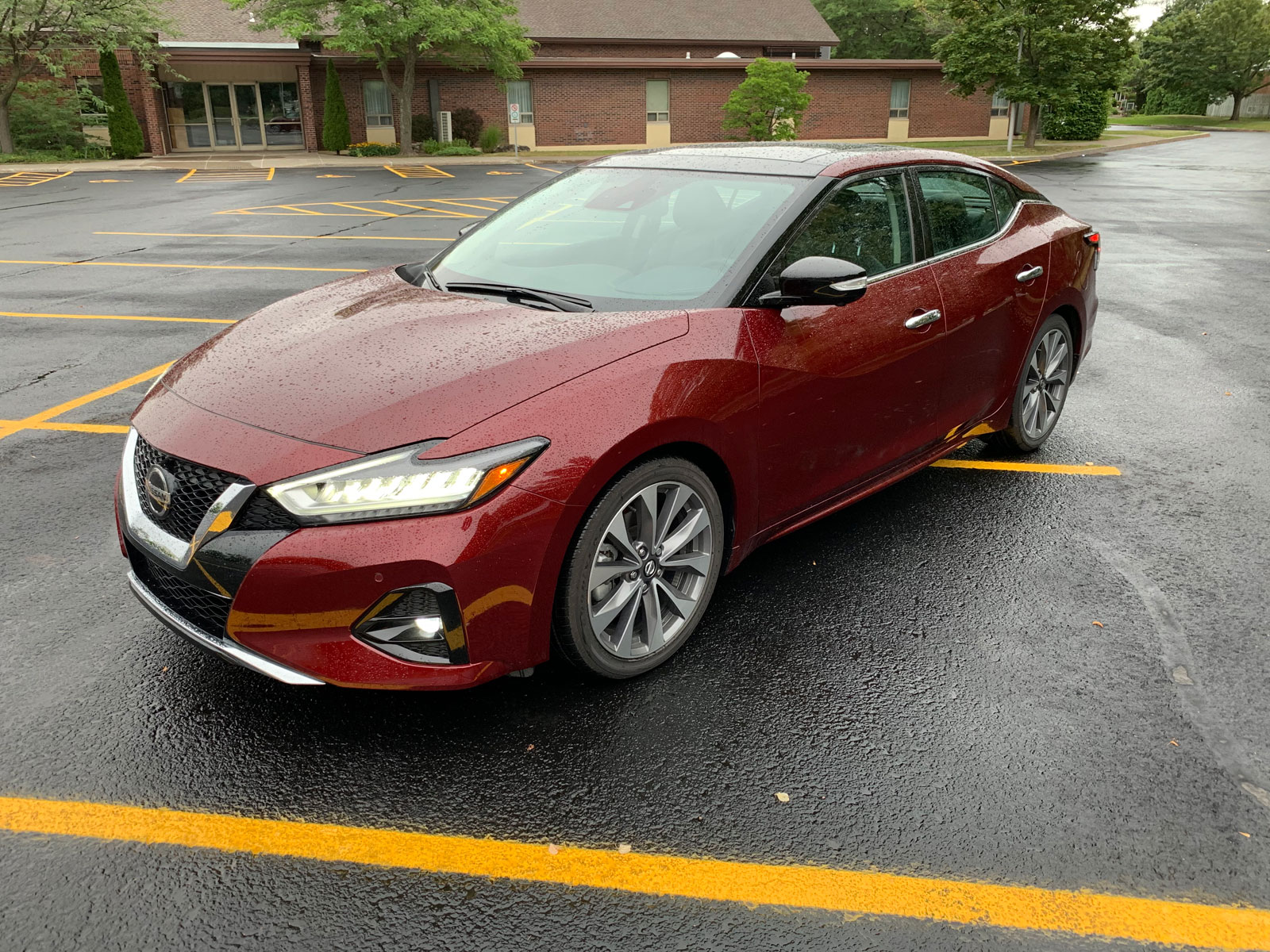 2019 Nissan Maxima Review
